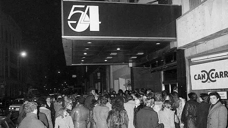 Remarkably Rare Photos From The Infamous Studio 54